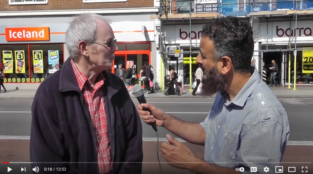 Amazing Conversion to Islam – Street Dawah ‘Live’ – Dawah is Easy